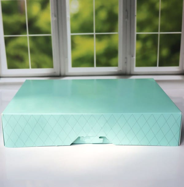 6 Corner One Piece Carton — Norka Inc